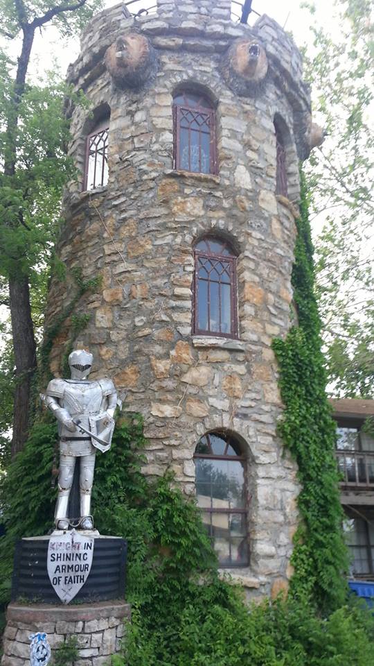 The Castles of Kansas City – Globetrotting Grandpa