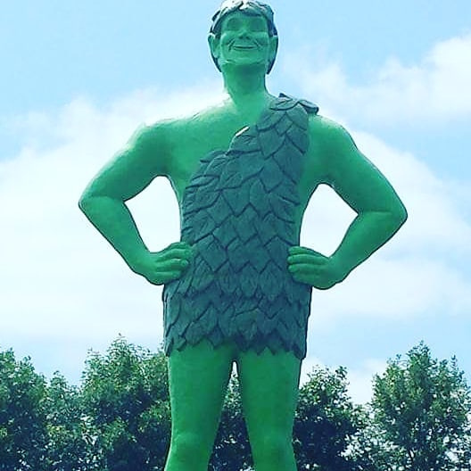 Picture of the day: The Jolly Green Giant – Globetrotting Grandpa